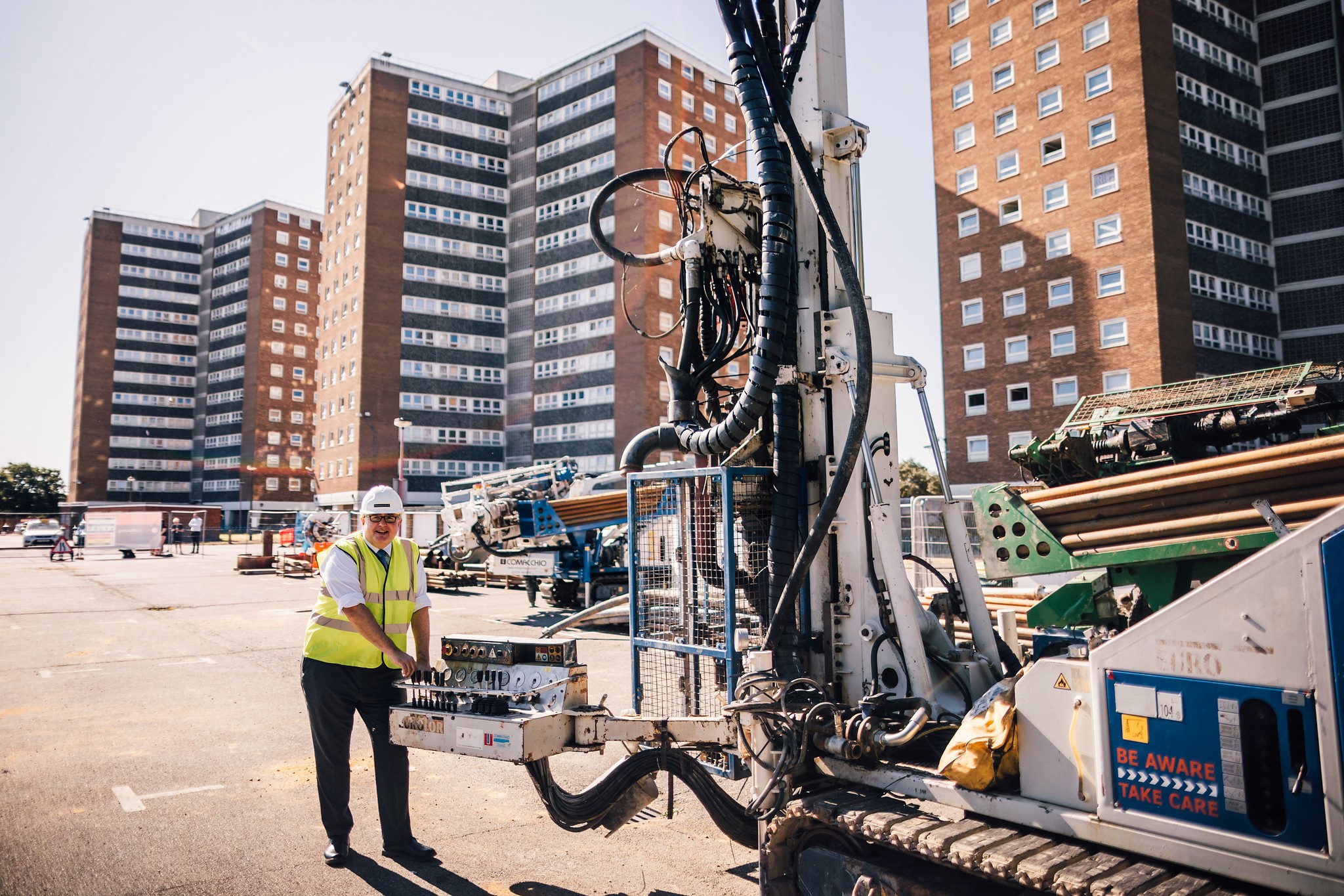 Thurrock Council commences high rise heat pump installation project ...