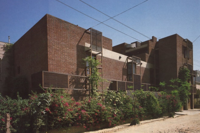 ‘A thoughtful synthesis of Western Modernism with what is essential in ...