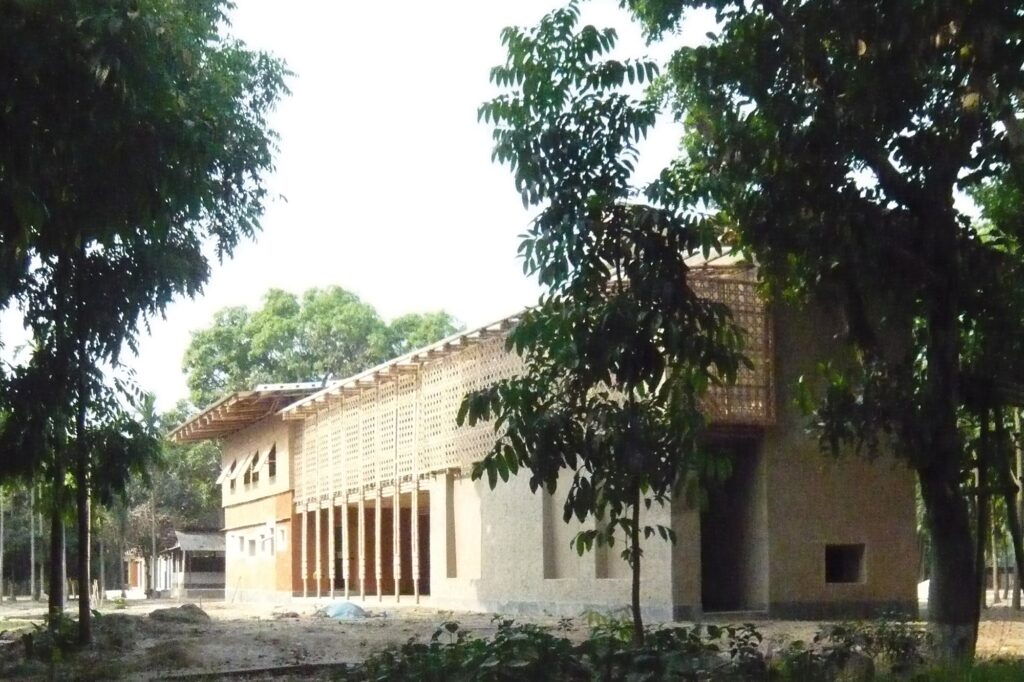 Houses in Bangladesh by Anna Heringer with BASEhabitat, BRAC University ...