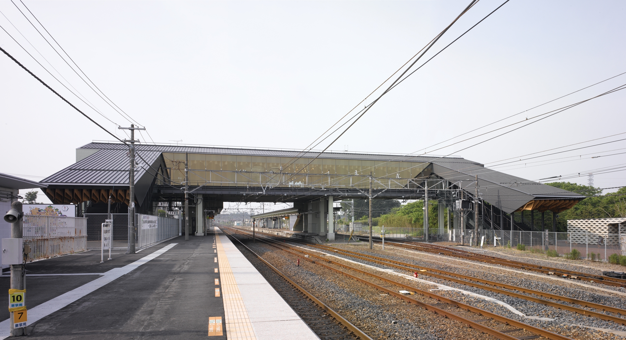 Canopy at Hoshakuji Station by Kengo Kuma and Associates, Takanezawa ...