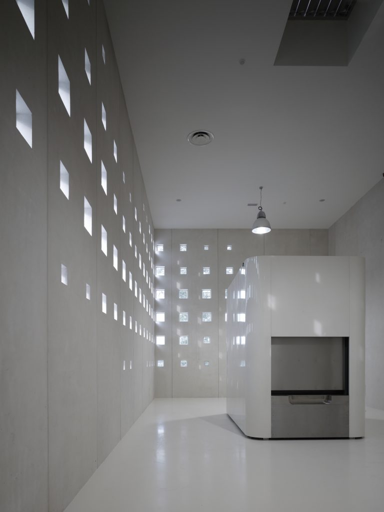 Heimolen Crematorium by Claus en Kaan Architecten, Sint-Niklaas ...