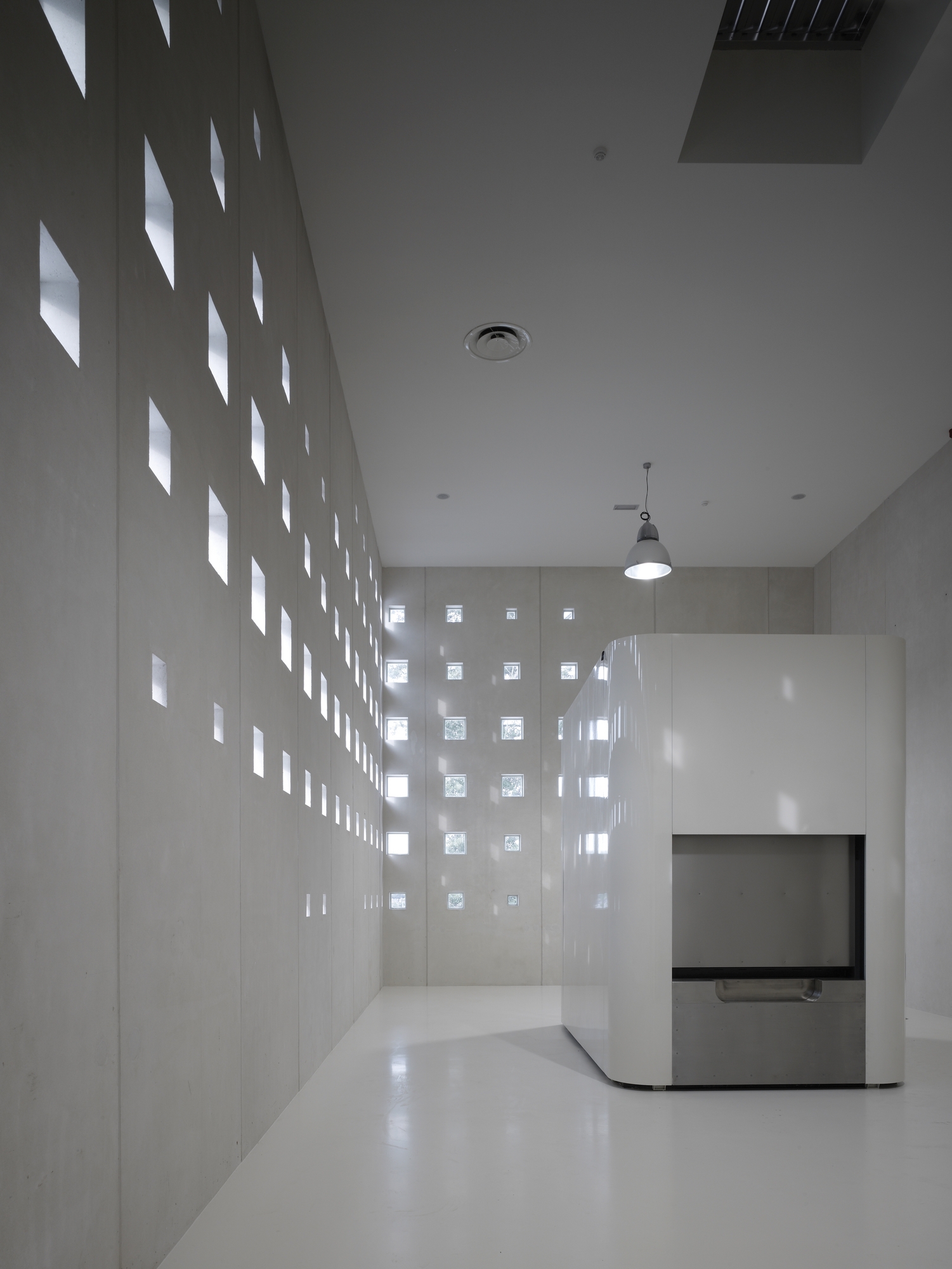 Heimolen Crematorium by Claus en Kaan Architecten, Sint-Niklaas ...