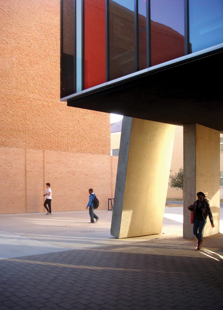 St Edward's University Student Residences by Alejandro Aravena, winner ...