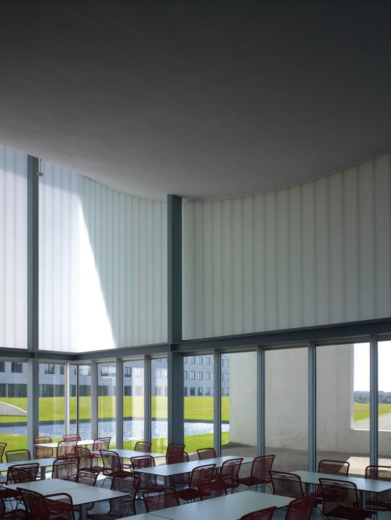 HEART Art Museum by Steven Holl Architects, Herning, Denmark ...