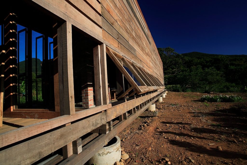 Chen House by C-Laboratory, Sanjhih, Taipei County, Taiwan ...