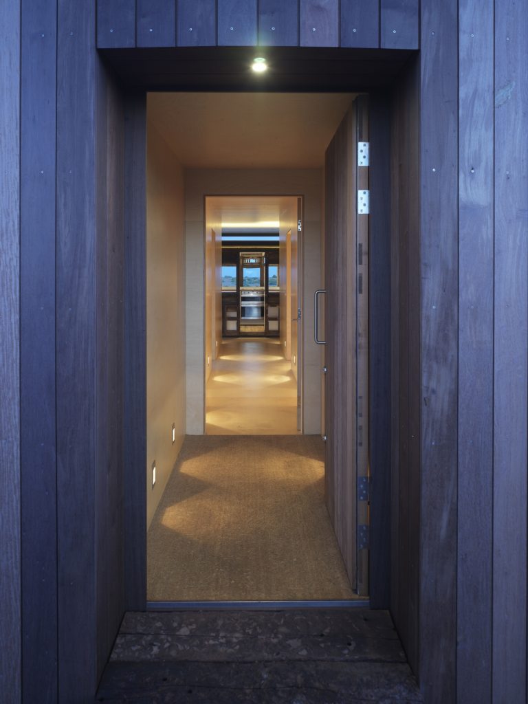 El Ray by Simon Conder Associates, Dungeness Beach, Kent, UK - The ...