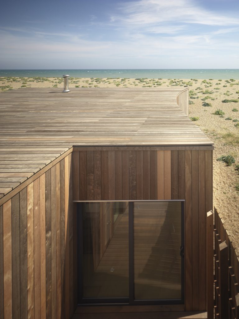 El Ray by Simon Conder Associates, Dungeness Beach, Kent, UK - The ...