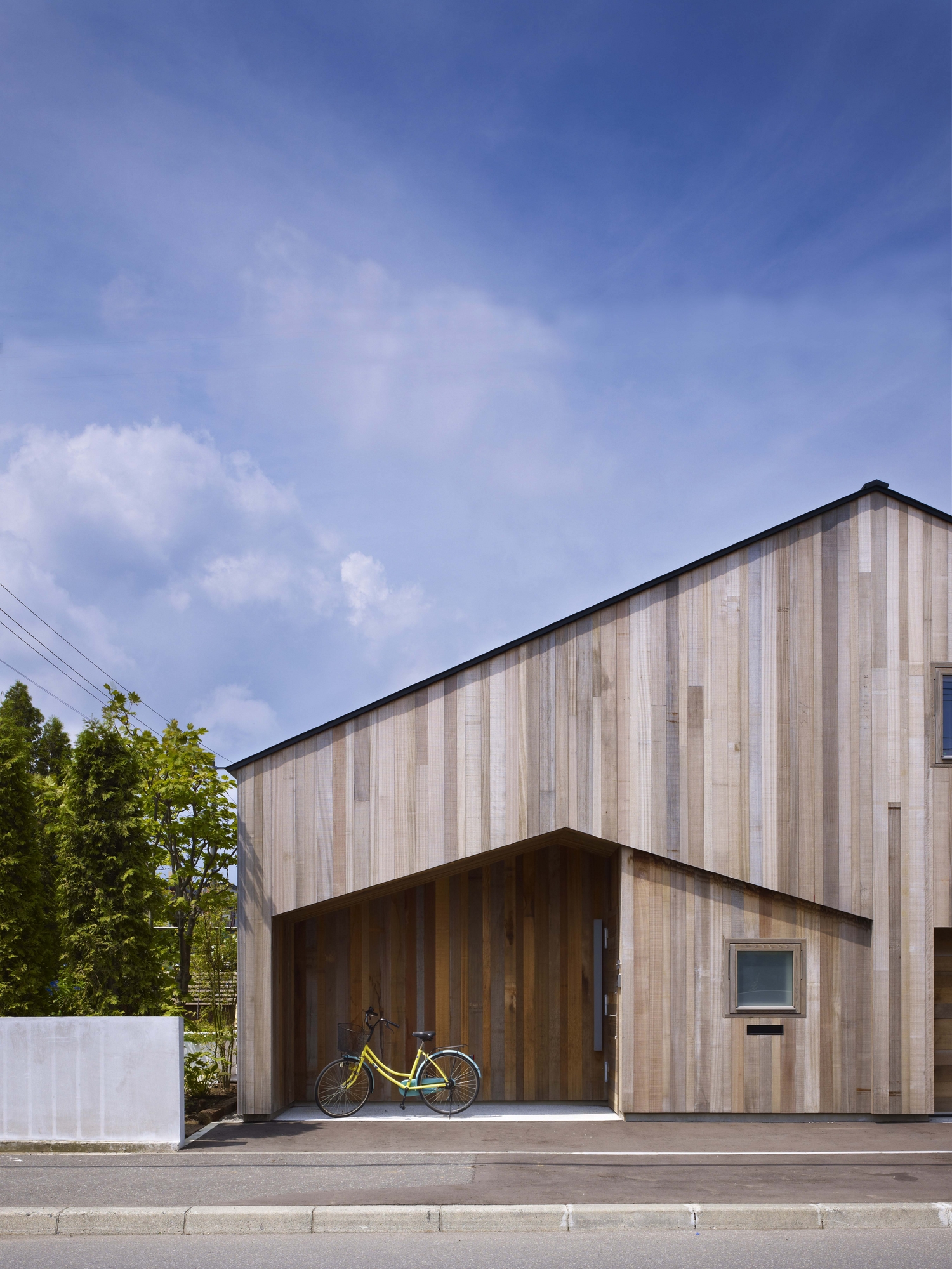 House K by Sekkai-Sha Sapporo, Hokkaido Prefecture, Japan - The ...