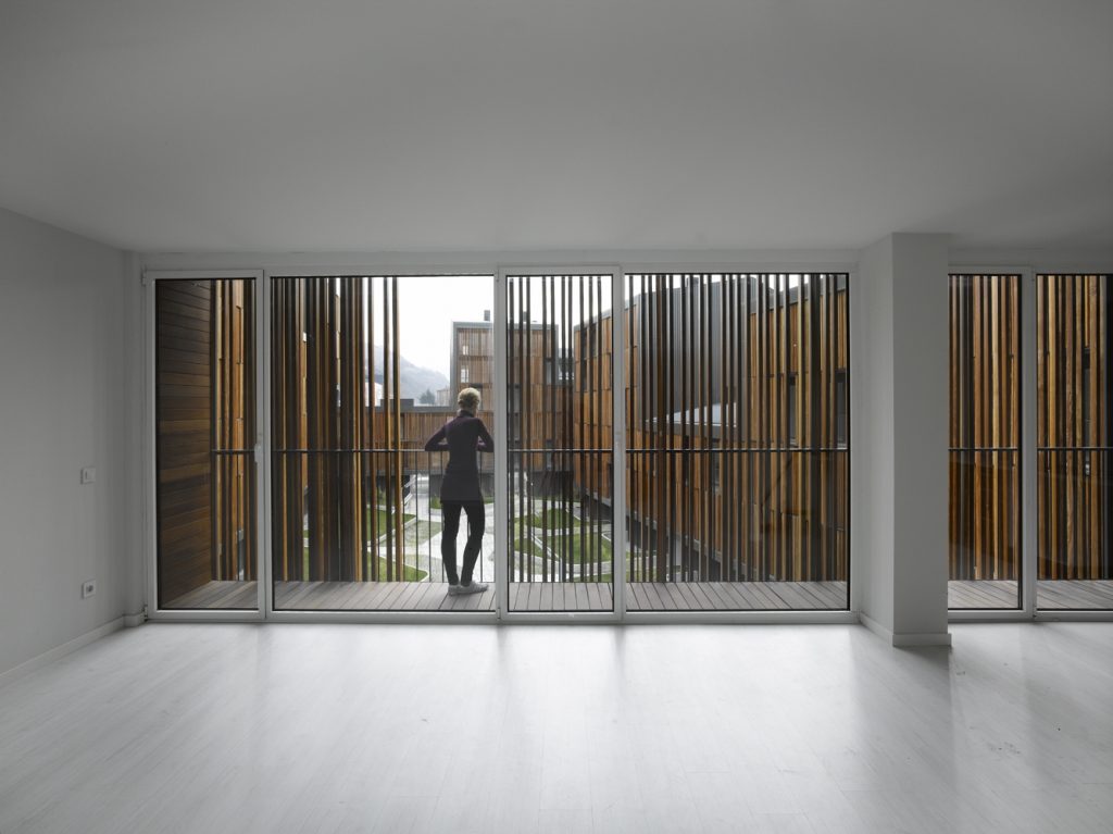 Social Housing by Zigzag Arquitectura, Mieres, Asturias, Spain ...