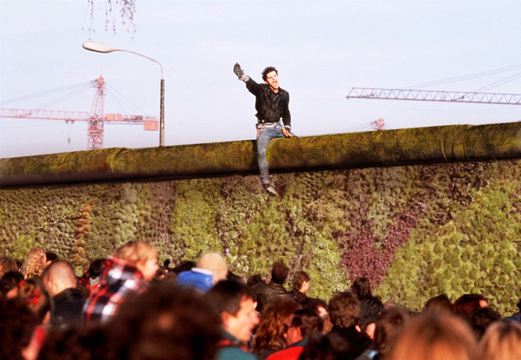 O’Mighty Green, by Beatriz Ramo - The Architectural Review