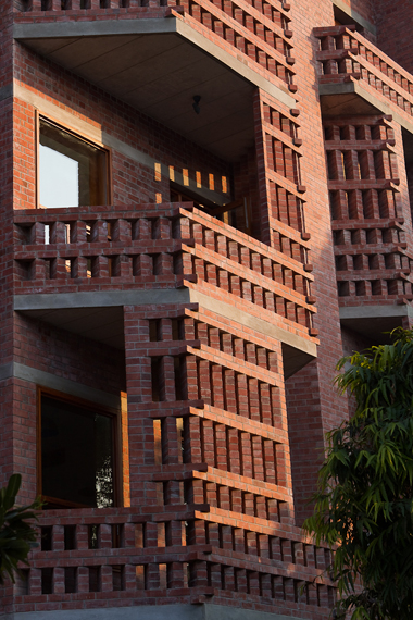 Delhi Defence Colony House by Vir Mueller Architects - The ...