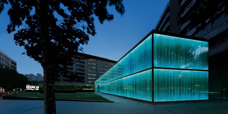 Roca's inspirational galleries make space for design dialogue ...