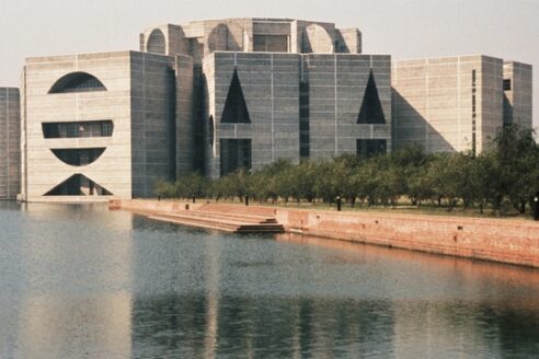 Louis Kahn - Architectural Review