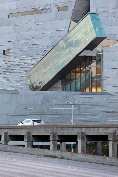 Perot Museum of Nature and Science by Morphosis, Dallas, USA ...