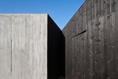 L-Shaped House in Korea by Byoungsoo Cho Architects - The Architectural ...