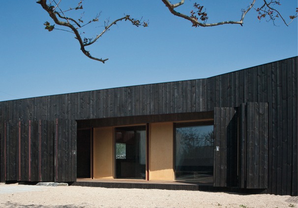 L-Shaped House in Korea by Byoungsoo Cho Architects - The Architectural ...