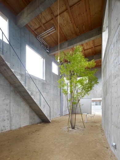 House of Yagi, Japan by Suppose Design Office - The Architectural Review