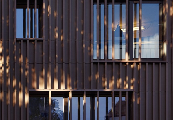 Jeweller’s studio by Deborah Saunt, Southwark, London, UK ...