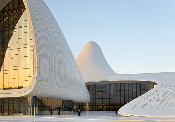 Zaha Hadid’s Heydar Aliyev Centre in Baku is a shock to the system ...