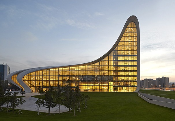Zaha Hadid’s Heydar Aliyev Centre in Baku is a shock to the system ...