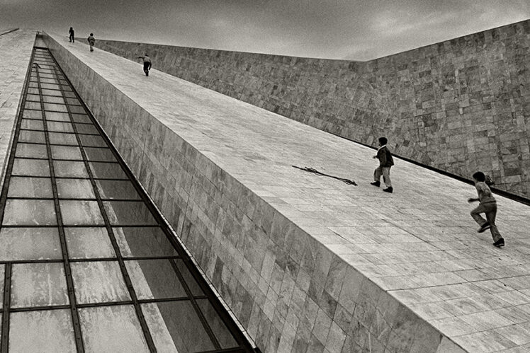 Limbo Architecture: Painters of Modernism - Architectural Review