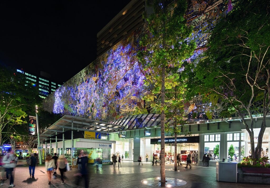 Winter Garden Facade in Brisbane by Studio 505 - Architectural Review