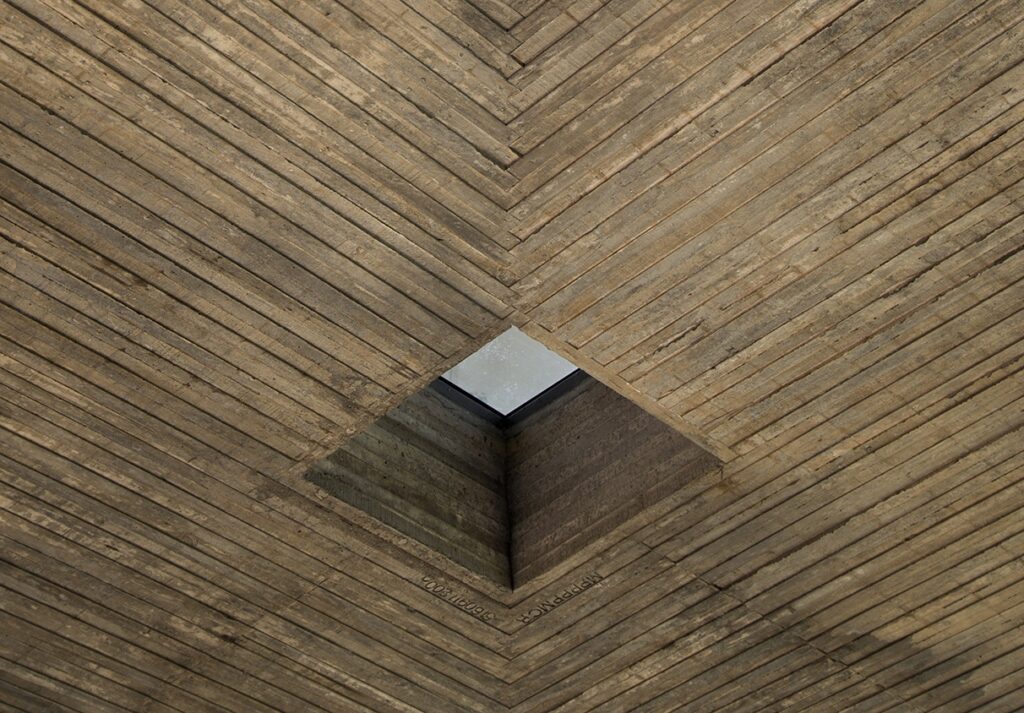 Guna House in Concepción, Chile by Pezo von Ellrichshausen - The ...