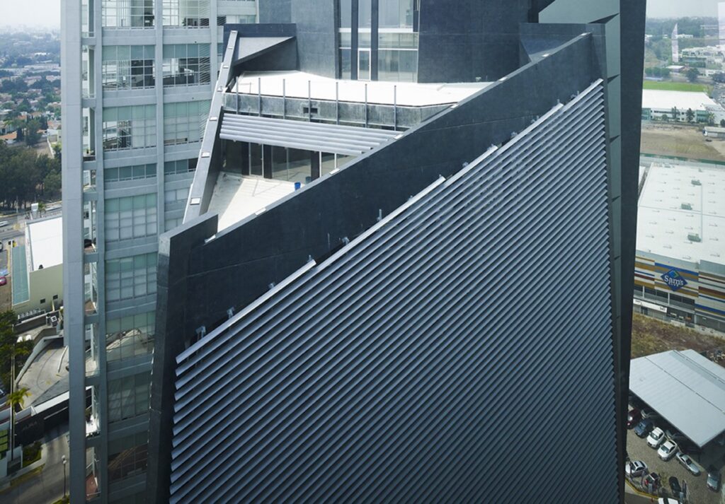 Cube II Tower in Guadalajara, Mexico by Estudio Carme Pinós - The ...
