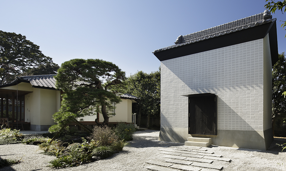 Rebirth House in Ibaraki, Japan by Ryo Matsui Architects - The ...