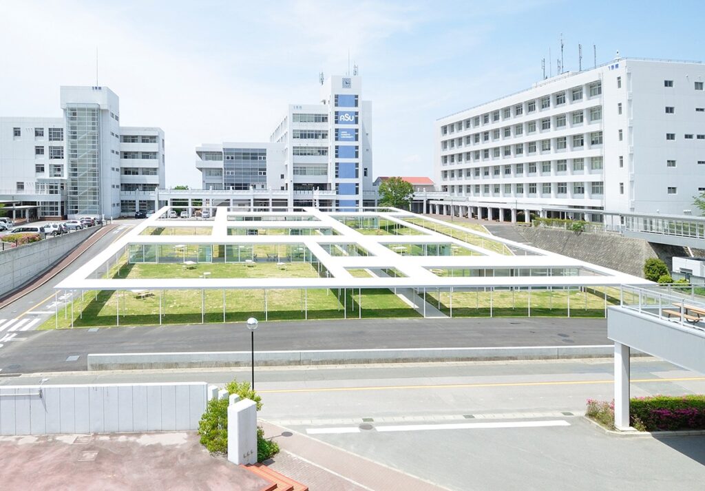 Aichi Sangyo University Educational Centre in Japan by Studio Velocity ...