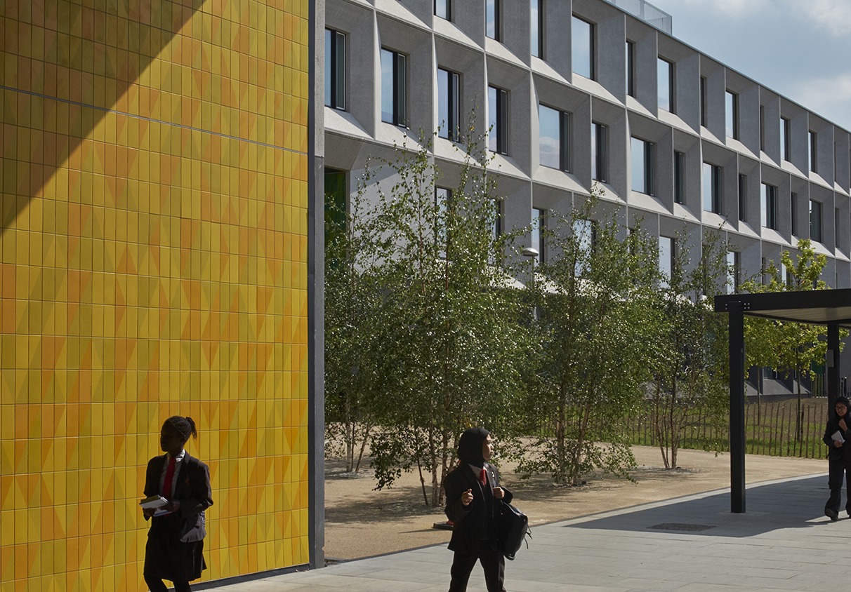2015 Stirling Prize winner: Burntwood School in London by AHMM - The ...