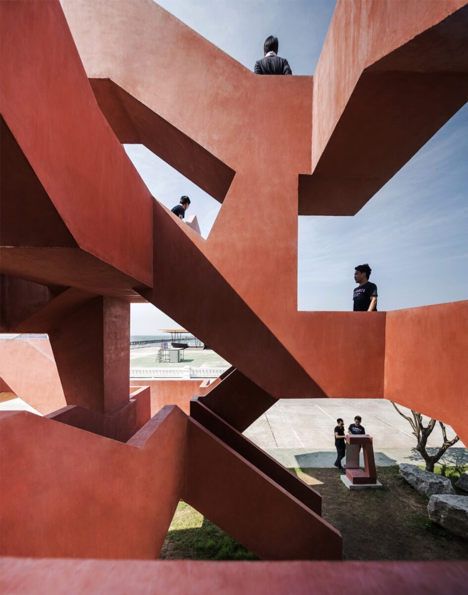 Reinventing the playground: Supermachine Studio's 10 Cal Tower in ...