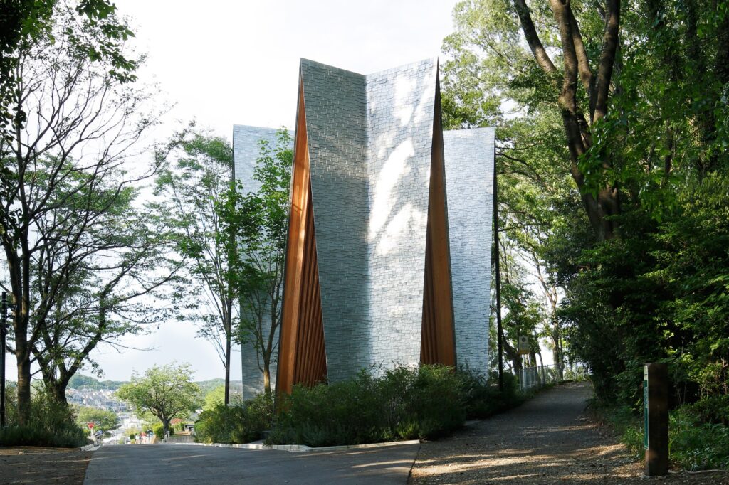 Bird's Nest Atami and Sayama Forest Chapel in Japan by Hiroshi Nakamura ...