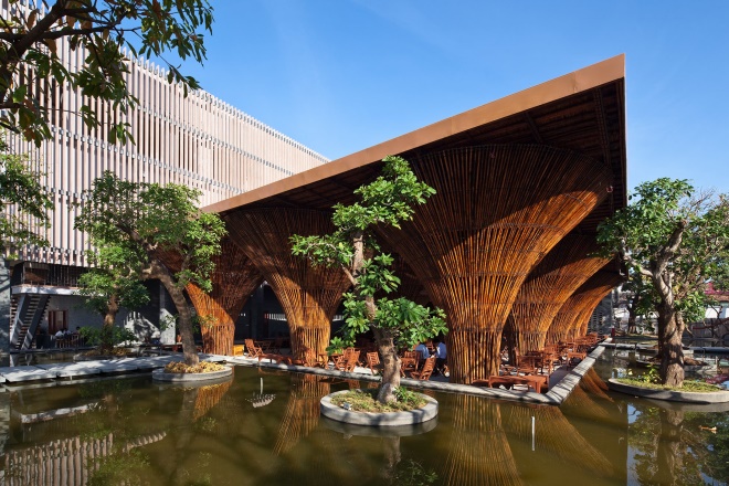 Bamboo modern: Indochine cafe by Vo Trong Nghia in Vietnam - The ...