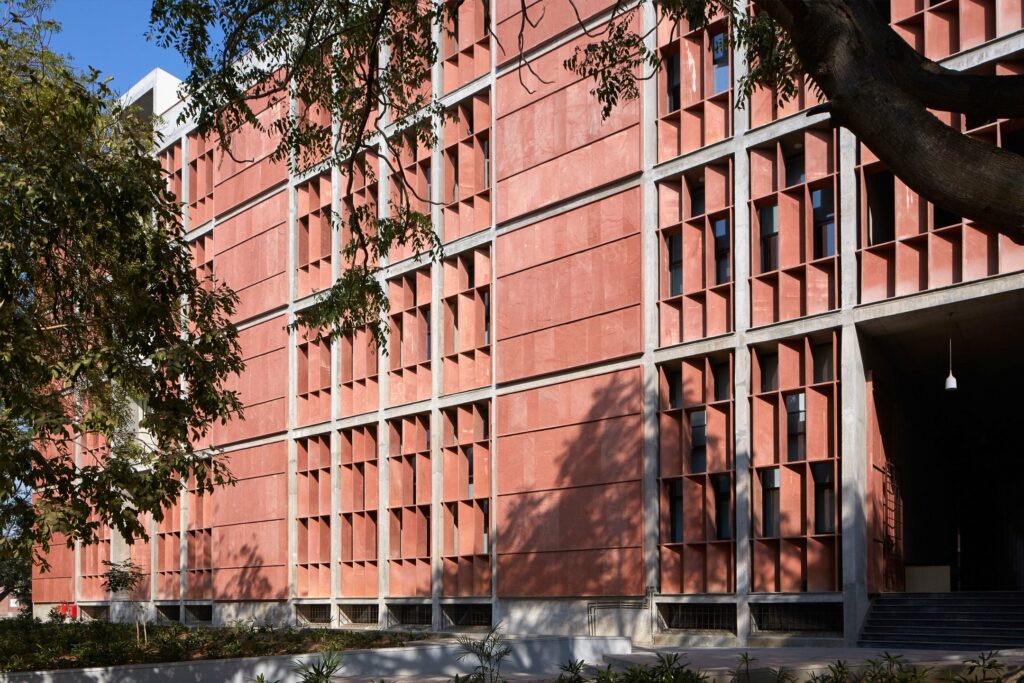 Vir.mueller’s IET in India - Architectural Review