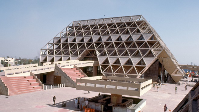 Towards an architecture for India - Architectural Review