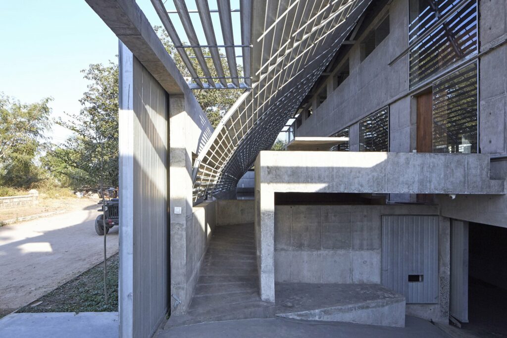 ‘In building their own studio, Matharoo Associates revel in the ...