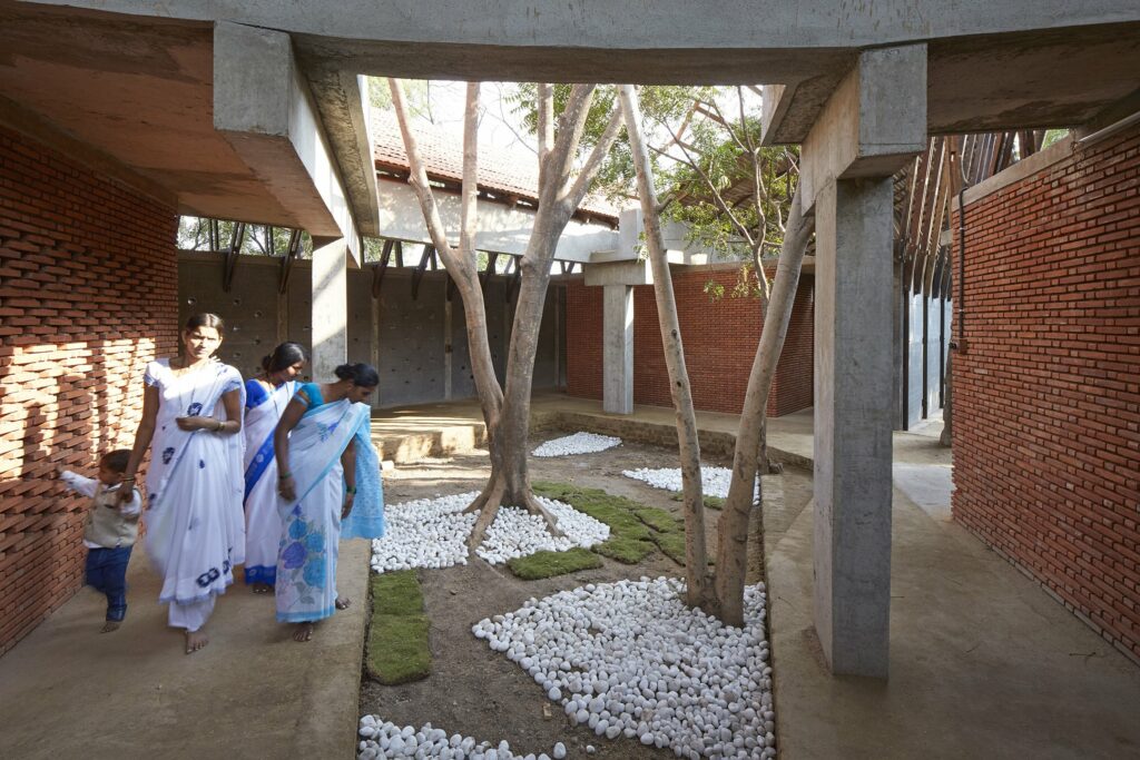 ‘sP+a’s Buddhist Centre prudently and intelligently creates soaring ...