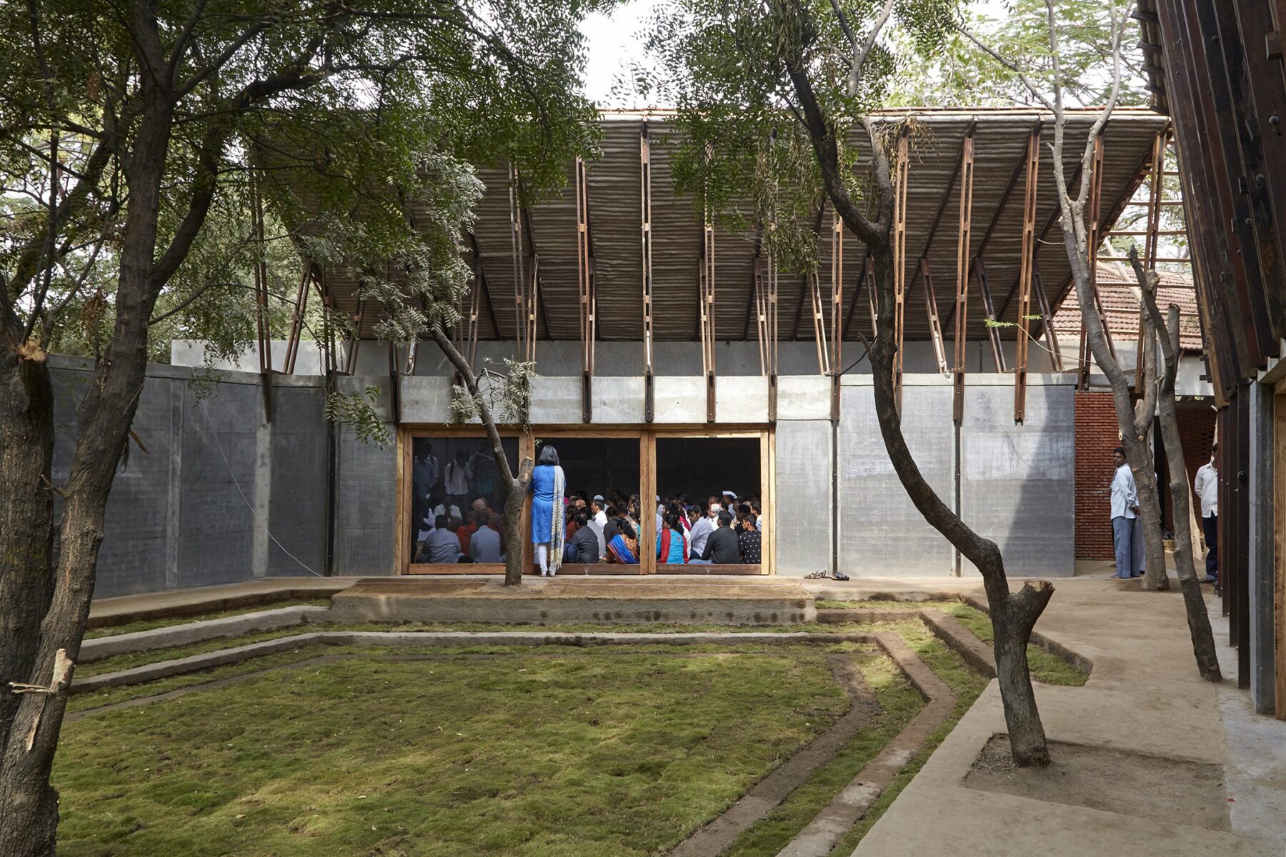 ‘sP+a’s Buddhist Centre prudently and intelligently creates soaring ...