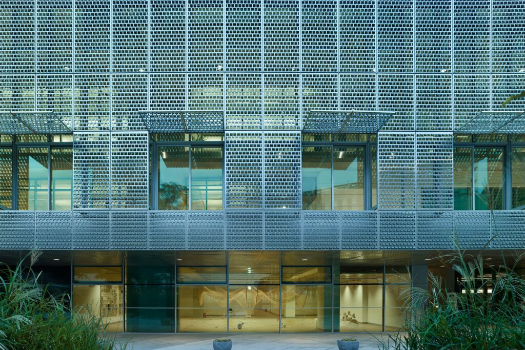 Forest of Light by Kyu Sung Woo Architects: ‘An artful provision of ...