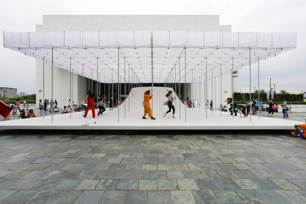 Floating on air: Shen Ting Tseng Architects’ pavilion in Taiwan ...