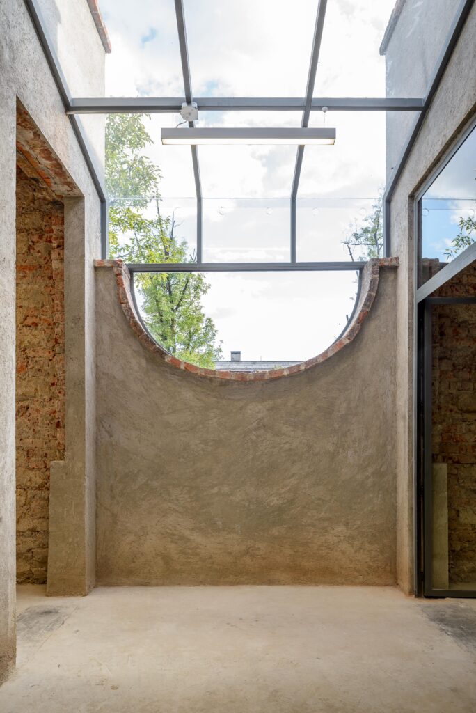 Time Honoured: CDLE Offices in Mexico City by R Zero Estudio ...