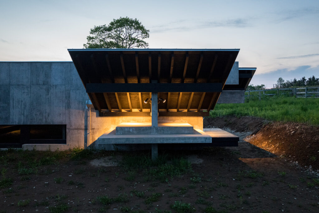 Inside outing: Inverted House, Japan, by Oslo School of Architecture ...