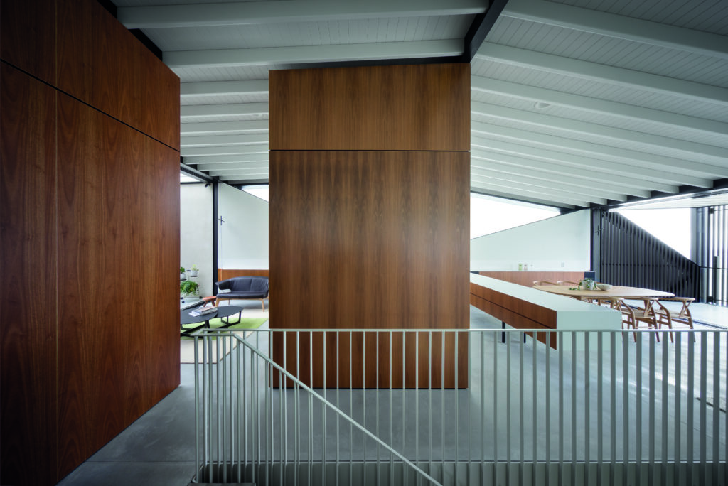Coogee House, Sydney, Australia by Chenchow Little Architects ...