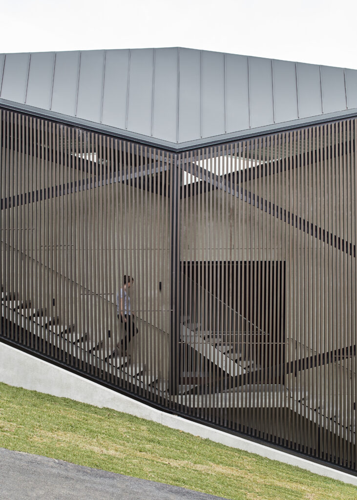 Coogee House, Sydney, Australia by Chenchow Little Architects ...