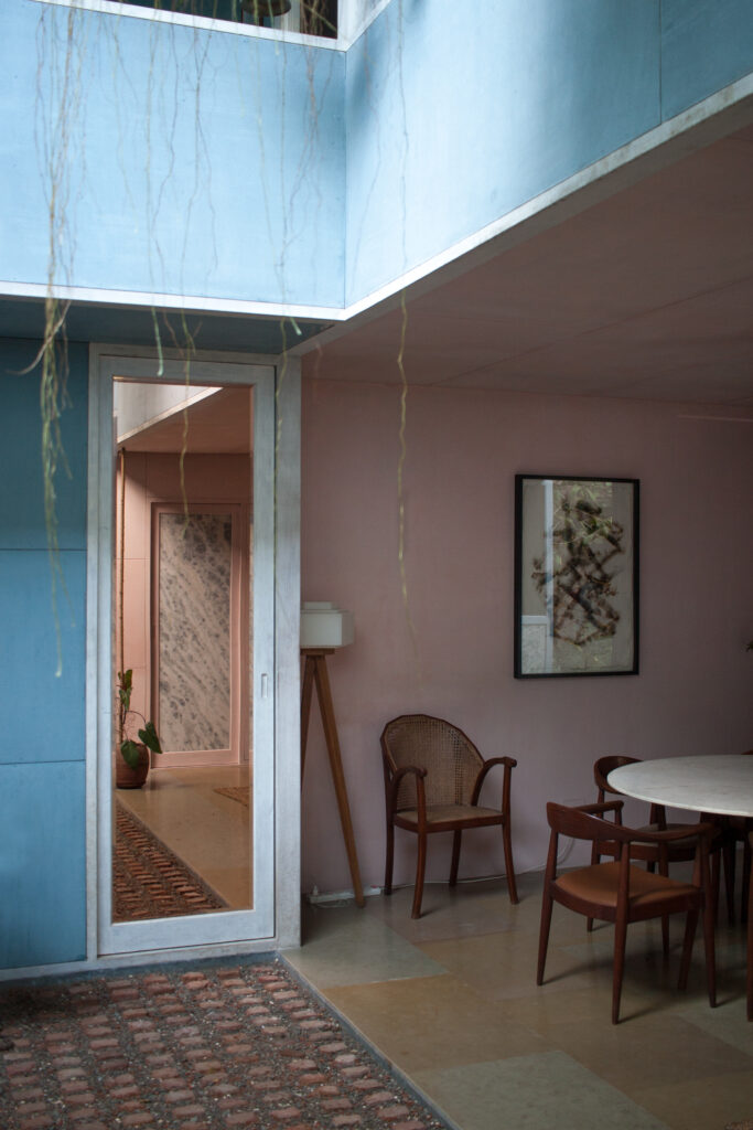 Bombay mix: Saat Rasta housing, Mumbai, India, by Studio Mumbai ...