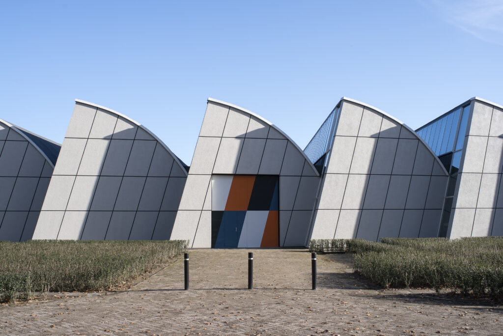 Refabricating de Stijl: De Ploeg factory, Bergeijk, the Netherlands by ...