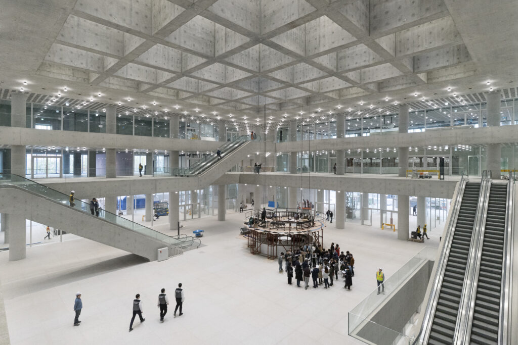 Corporate responsibility: Amorepacific headquarters, Seoul, by David ...
