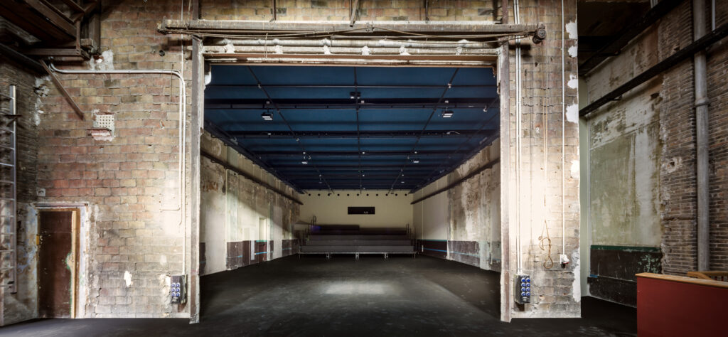 Ghost storeys: Sala Beckett theatre in Barcelona, Spain by Flores ...
