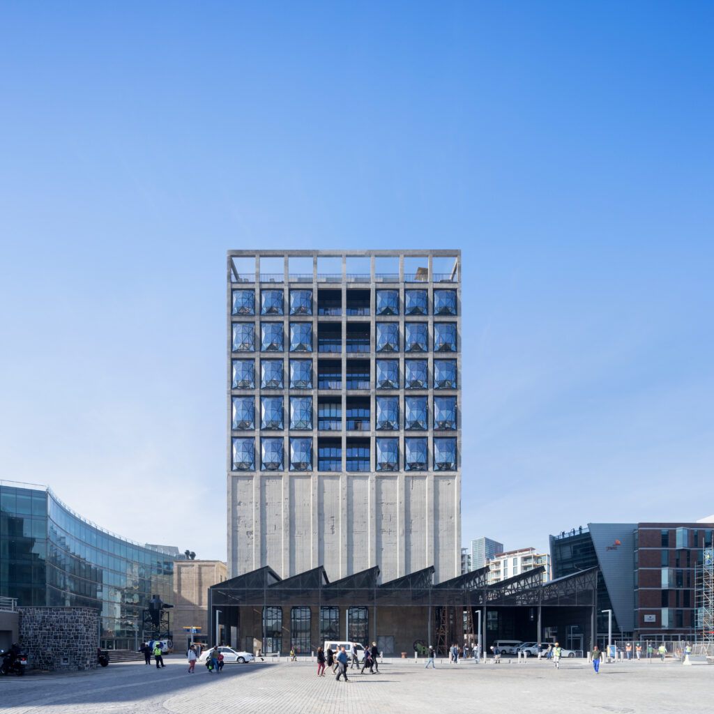 Zeitz geist: Zeitz MOCAA, Cape Town, South Africa by Heatherwick Studio ...